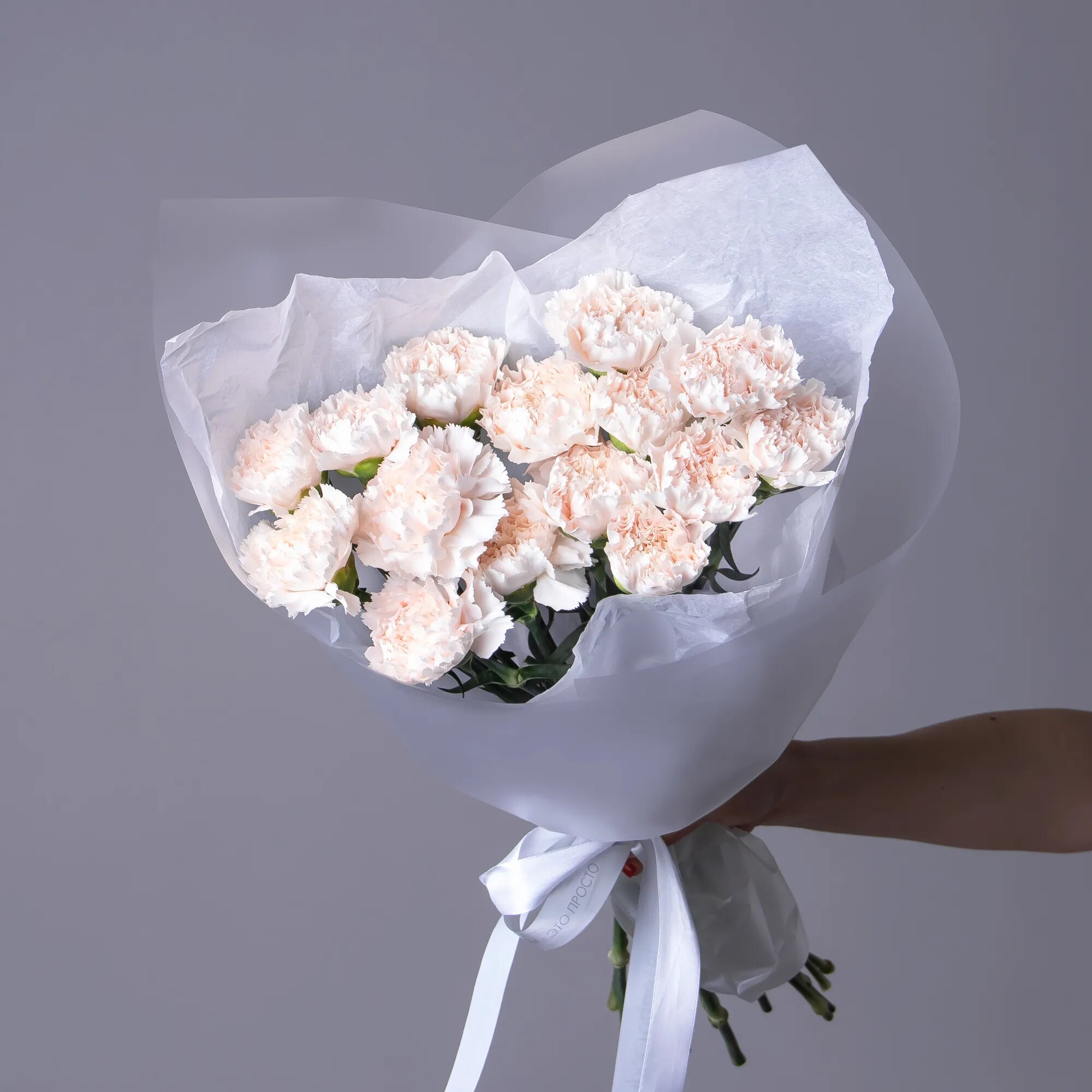 Букет Гвоздика "Брют" 15 шт Высота 60 см в коробке и аквабоксе от "Простоцветы"