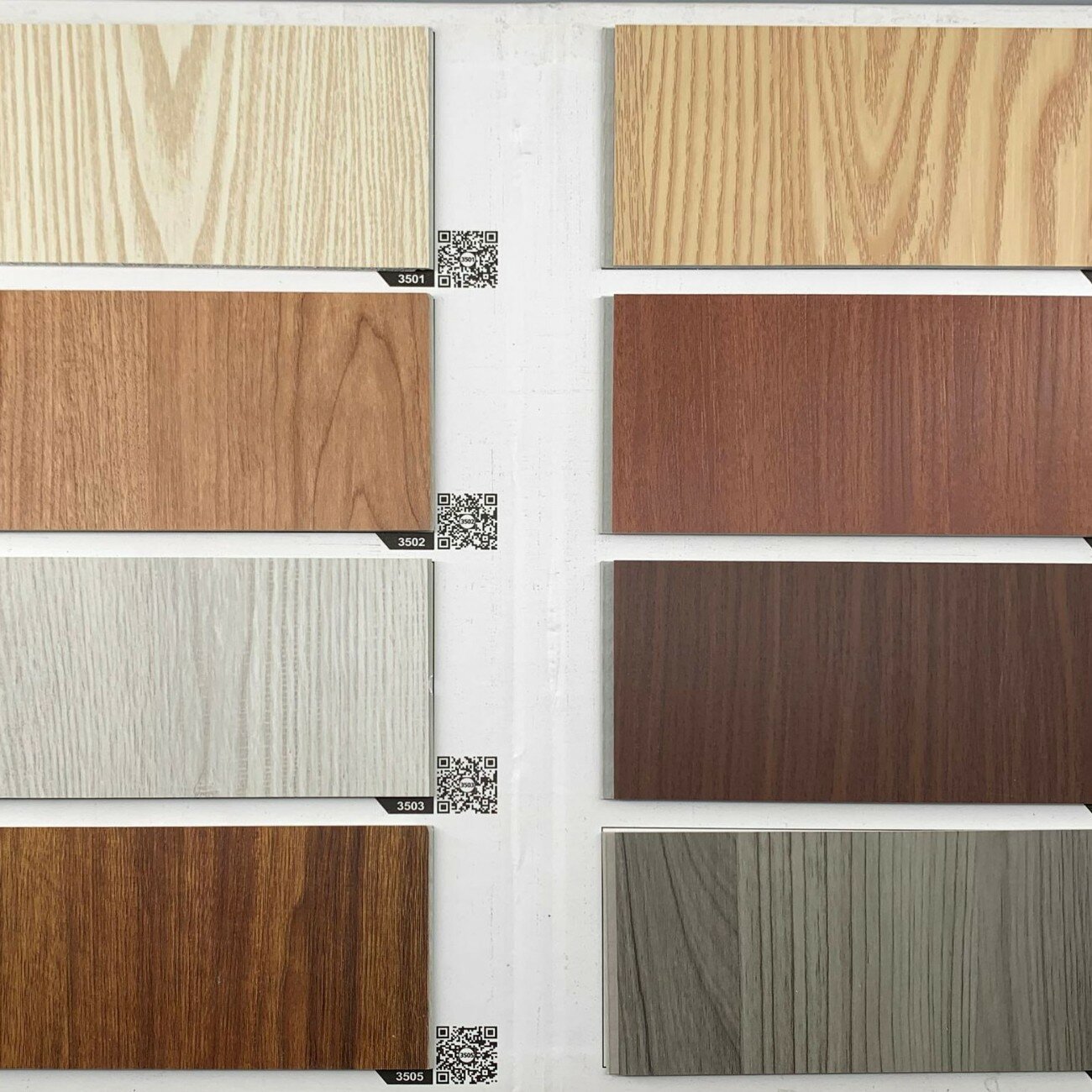 Производитель Самоклеящийся SPC замок 3.5 мм Деревянная текстура Пластиковое напольное покрытие ПВХ Снап-тип Каменное пластиковое напольное покрытие Водонепроницаемое и влагостойкое