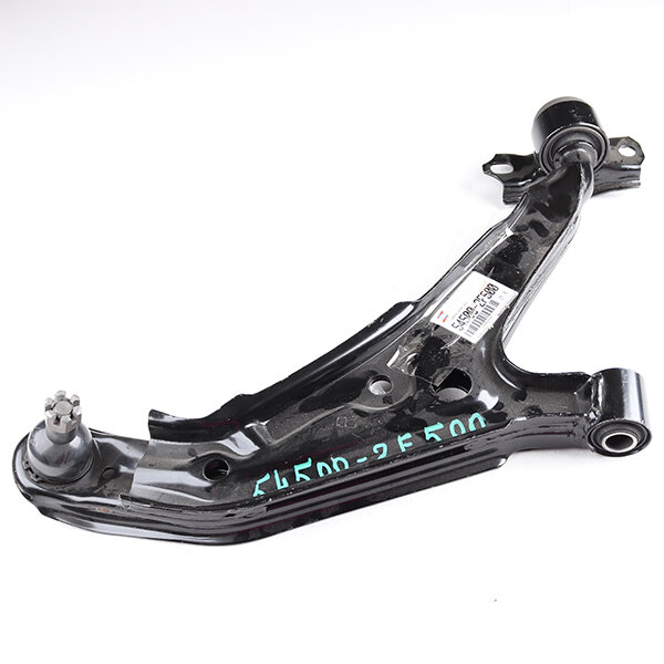 Рычаг подвески передний нижний правый 54500-2F500 SH Auto Parts; для Nissan Primera P11 96-02; OEM 54500-2F500
