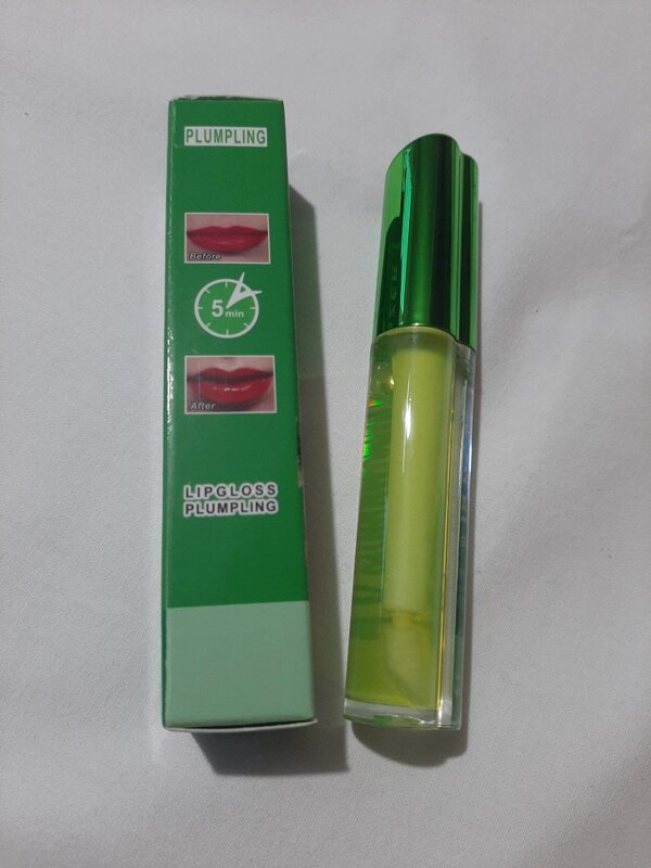 Блеск для увеличения губ