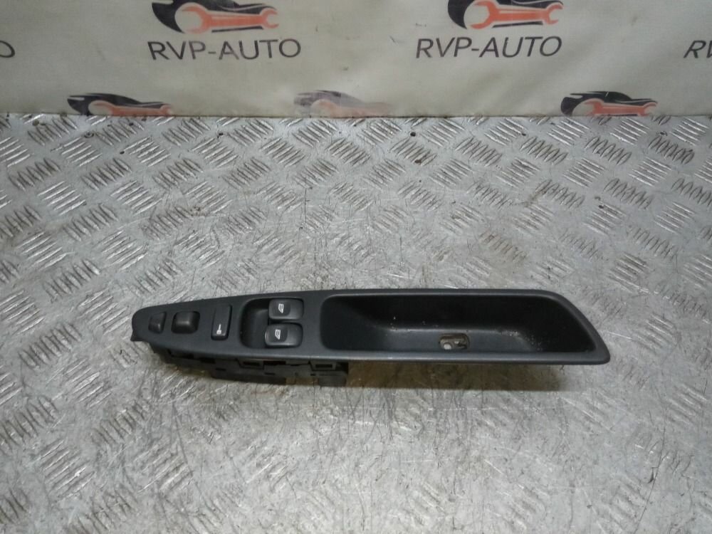 Блок управления стеклоподъемниками Volvo S40