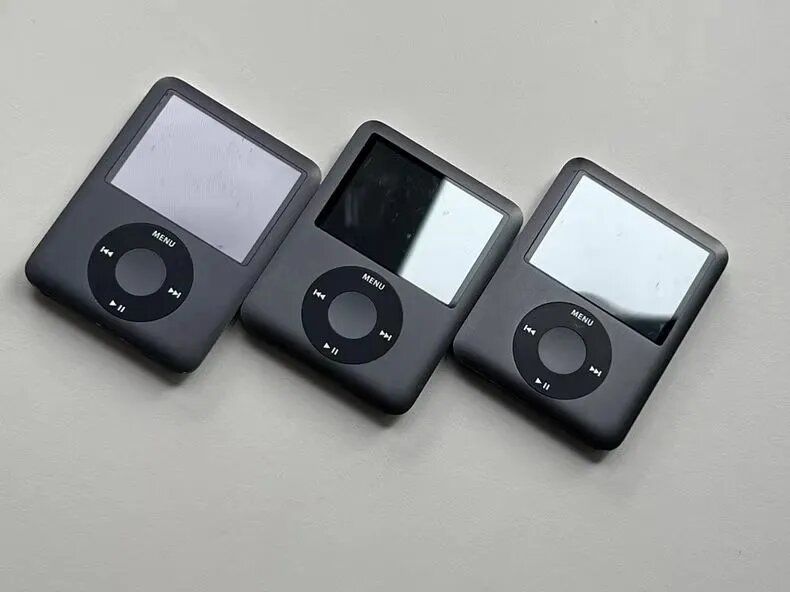 Apple MP3-плеер 8 ГБ, черный