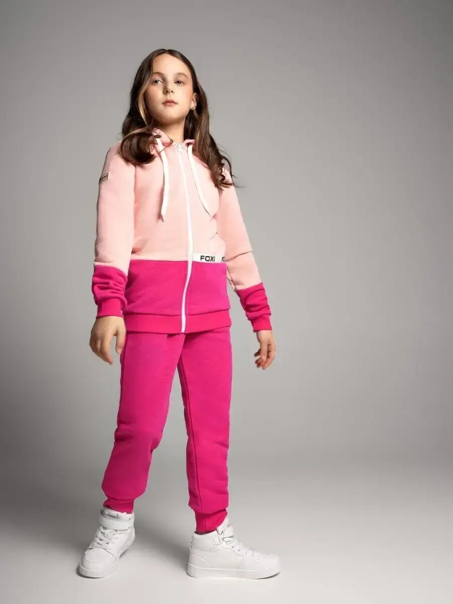 Костюм спортивный