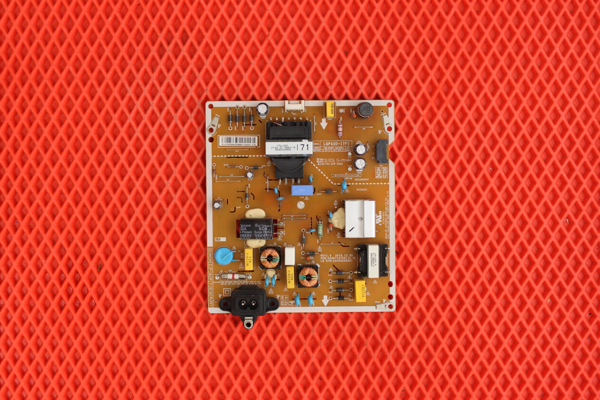 Блок питания (PSU) EAX67147201 (1.4) для телевизора LG 43LV640S-MB1 в надёжной упаковке