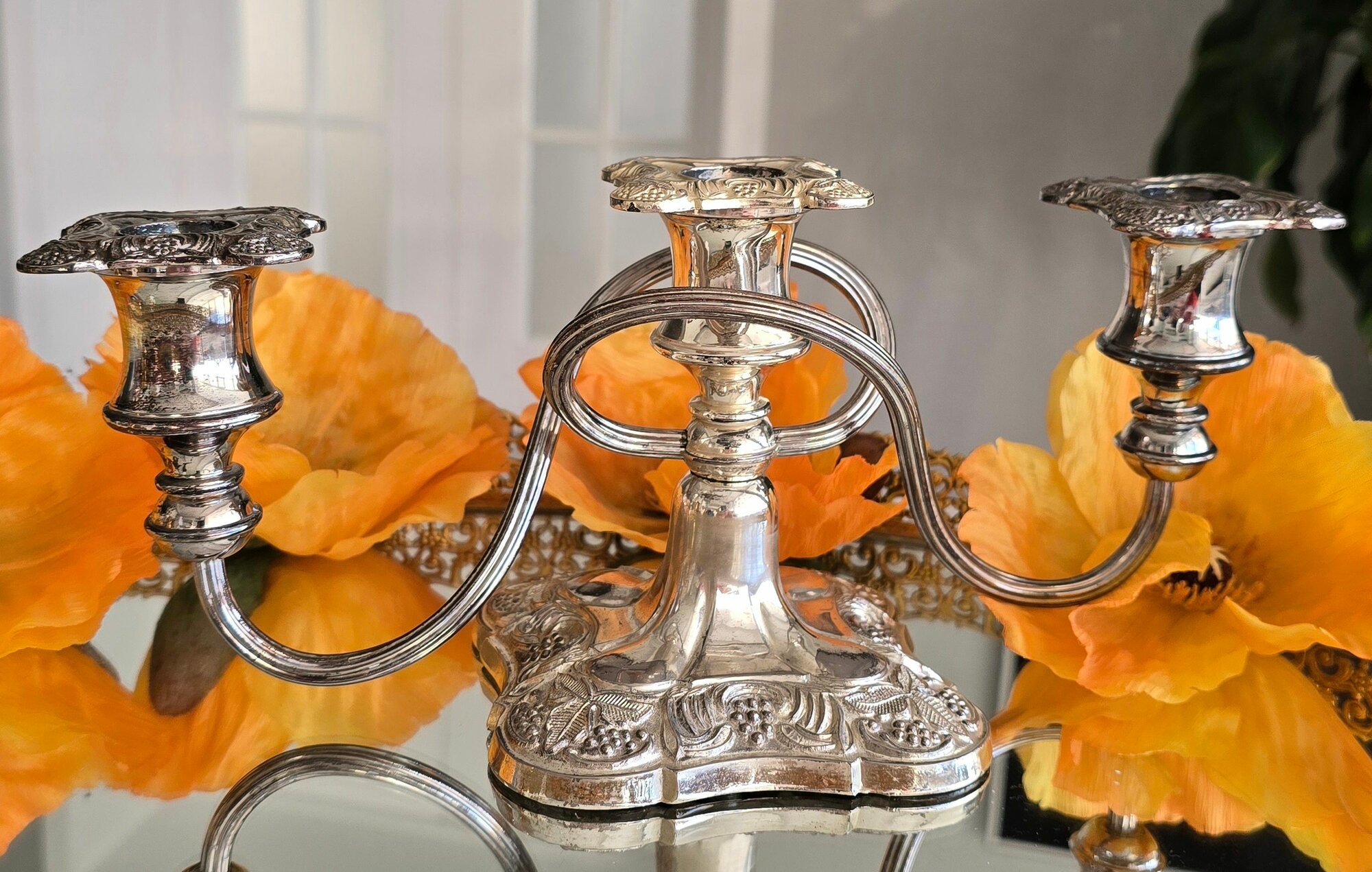 Винтажный канделябр