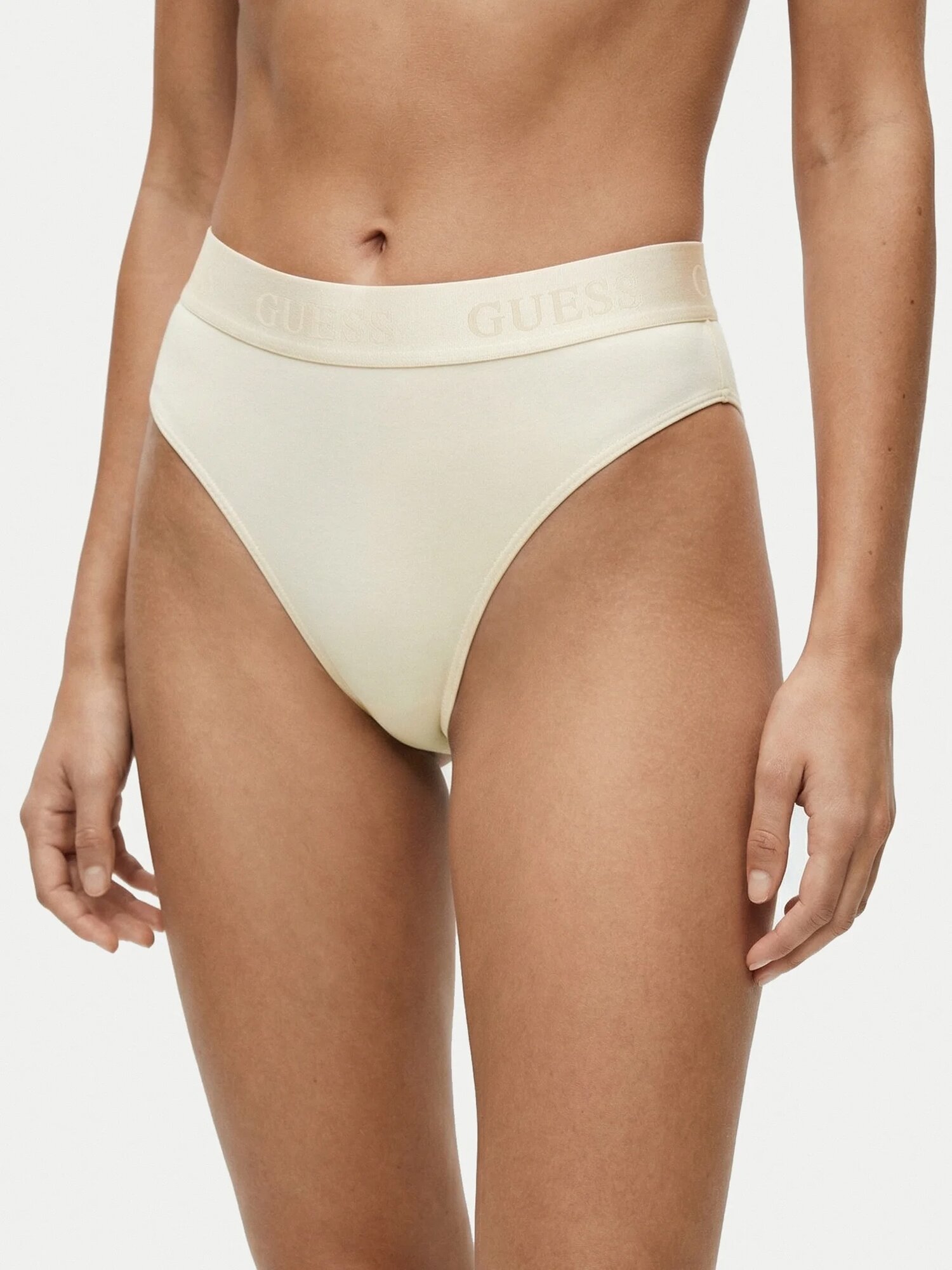 Трусы GUESS
