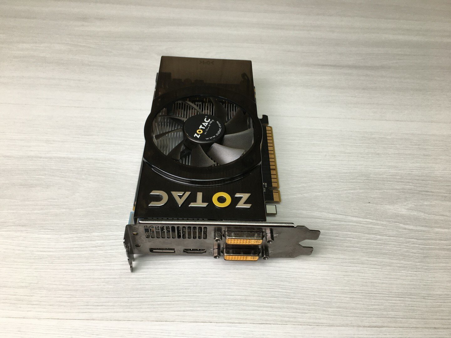 Видеокарта 1Gb GeForce 450 GTS, ZOTAC GTS450 1GB 128BIT GDDR5, PCI-E