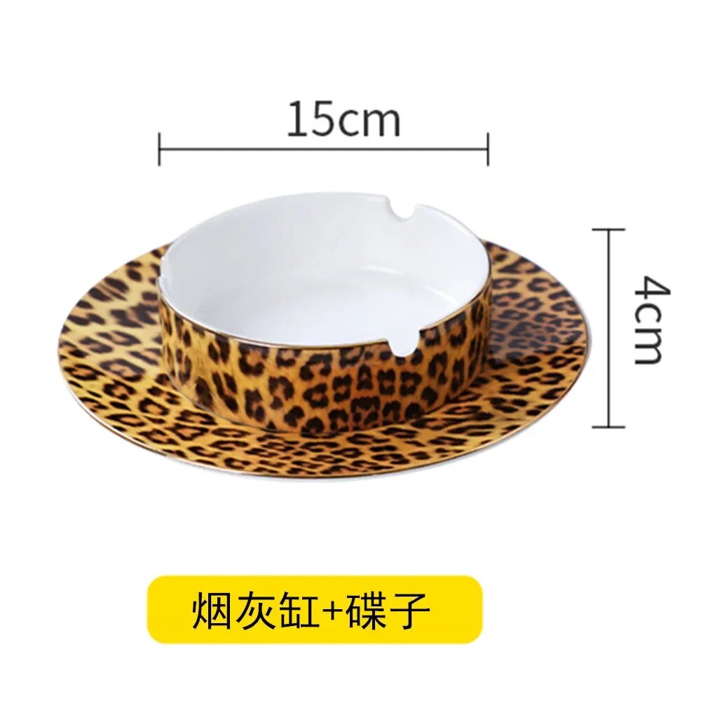 Чашка из костяного фарфора с леопардовым рисунком