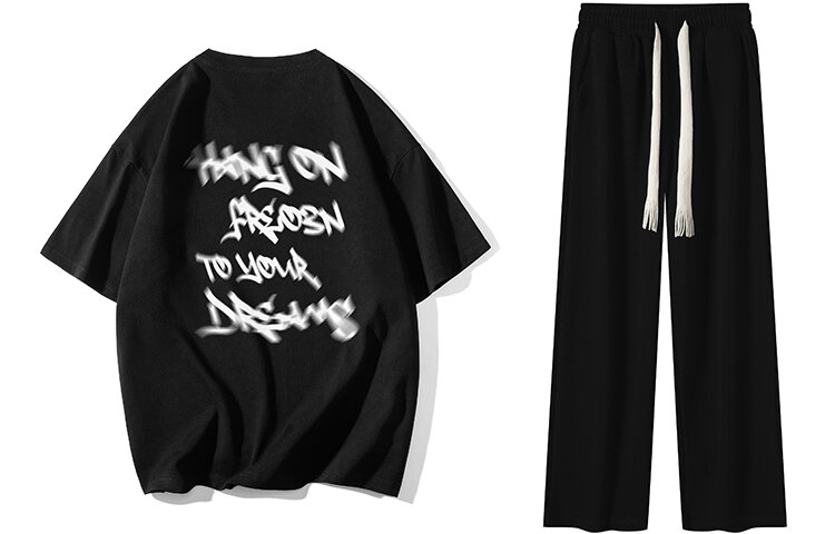 Комплект одежды