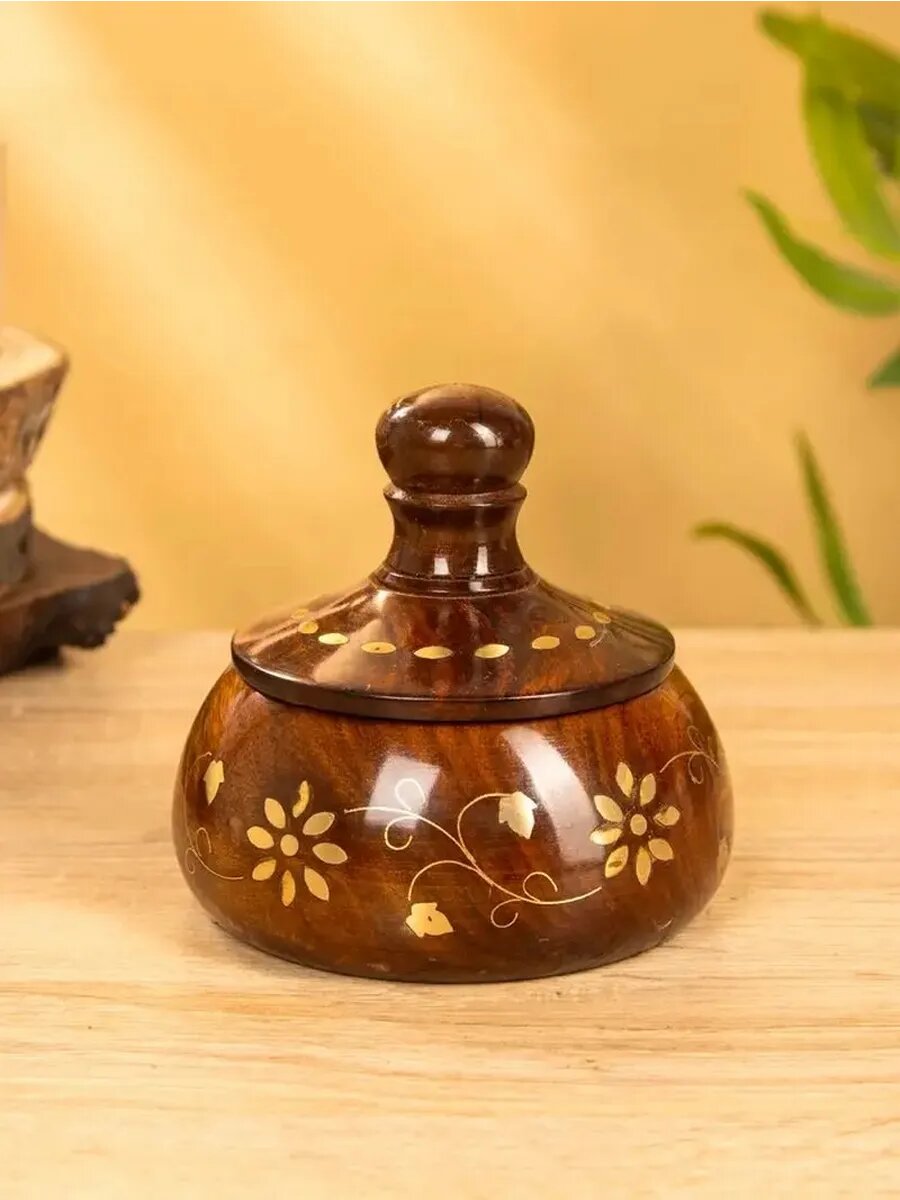 Сахарница из дерева для десертов