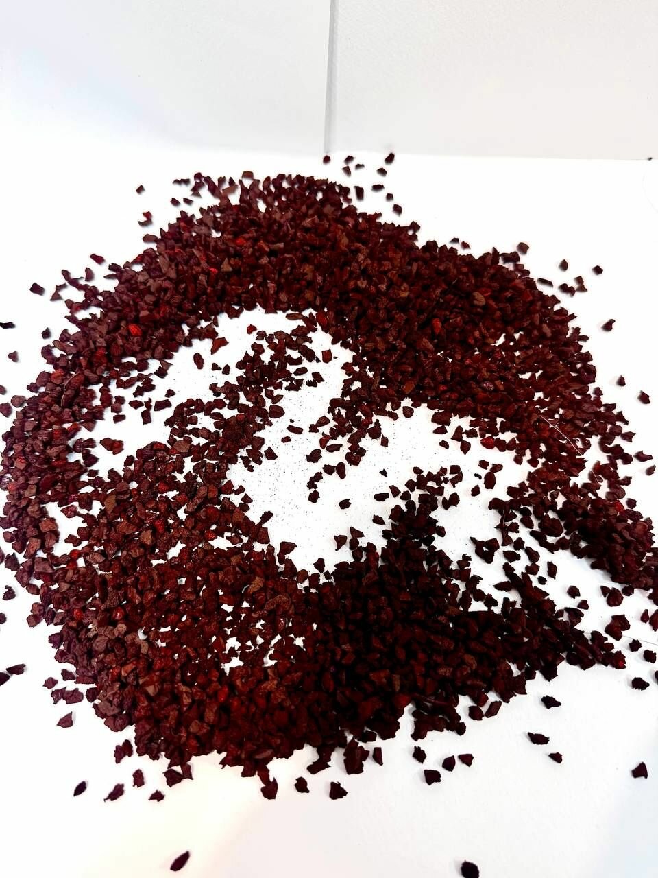 Цветная Резиновая крошка "ЭкоШина" (мягкий асфальт) фракция 2-4, ЦРК007/3-5