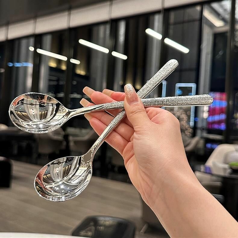 Ложка для салата