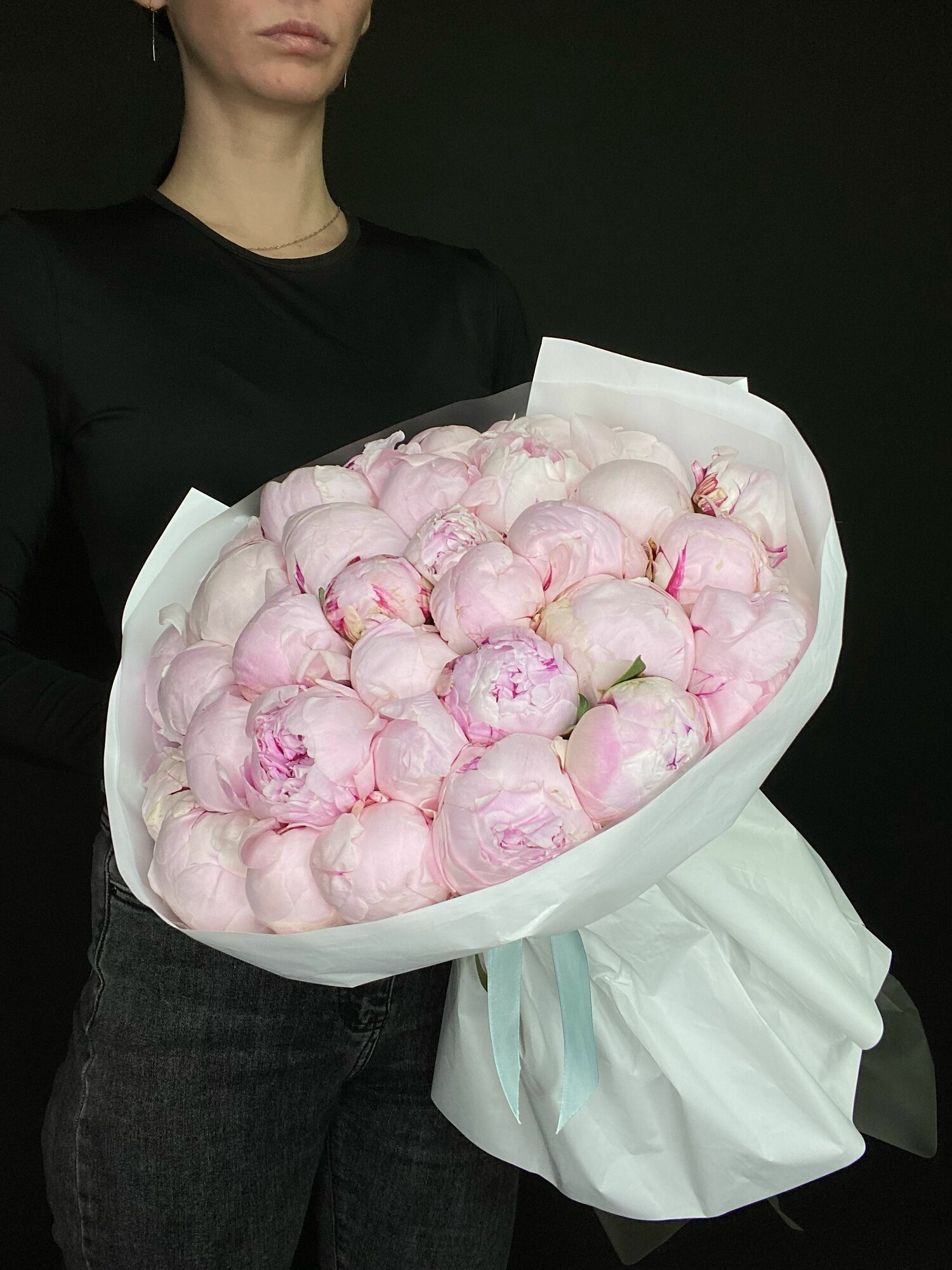 Букет пионов