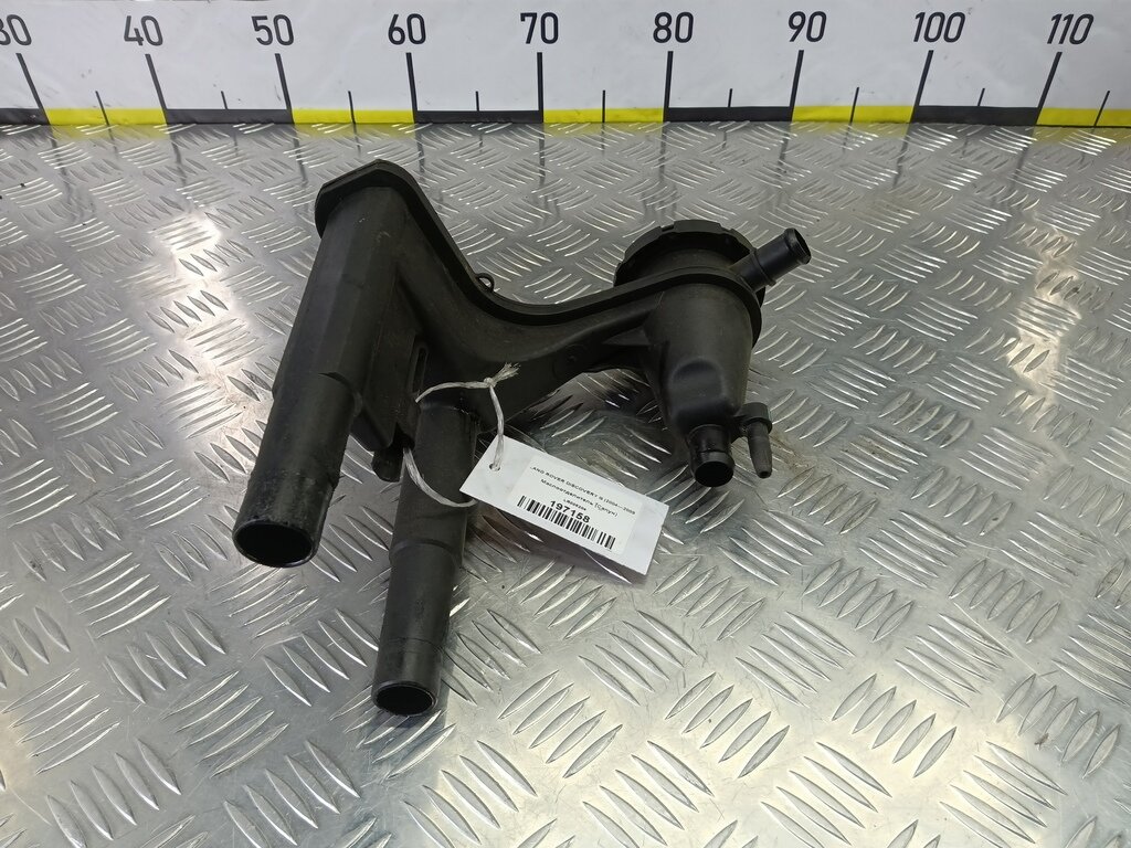 Маслоотделитель (Сапун) Б/У для LAND ROVER DISCOVERY III (2004—2009) LR006204