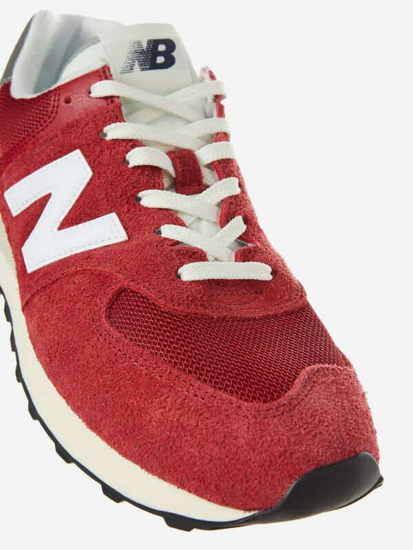 Кроссовки U574