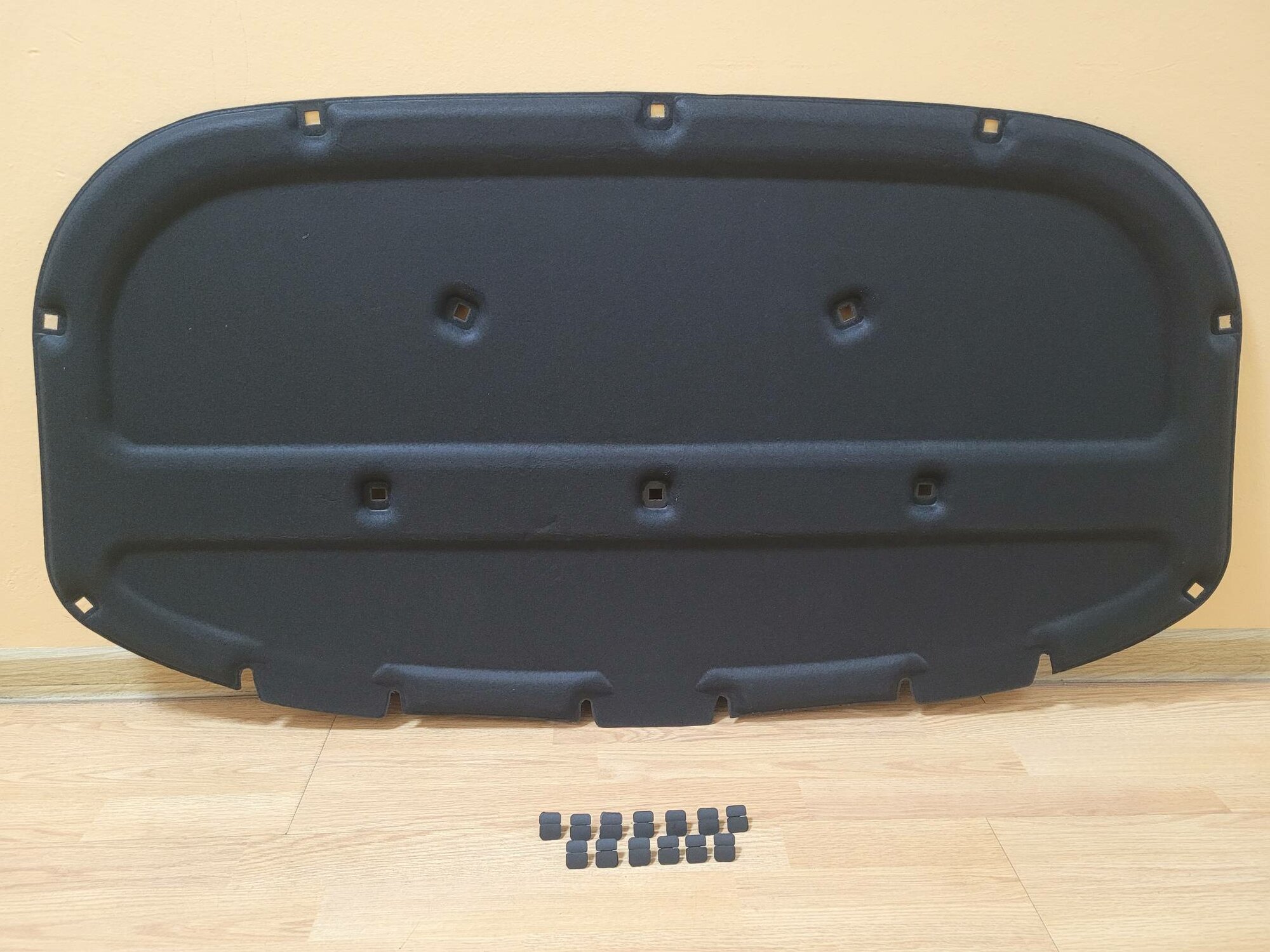 Шумоизоляция капота VW Touareg 2010-2018 (ОЕ: 7P6863831A) DPA