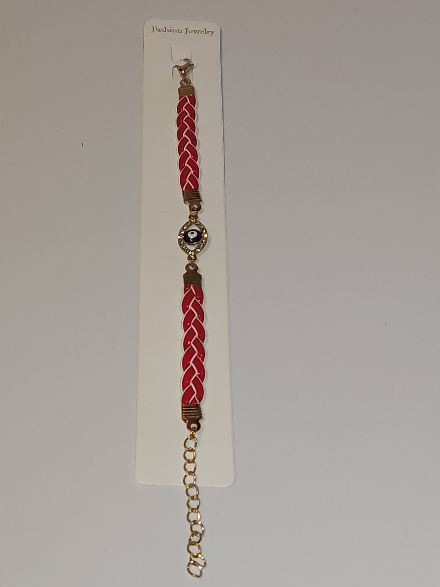 Плетеный браслет