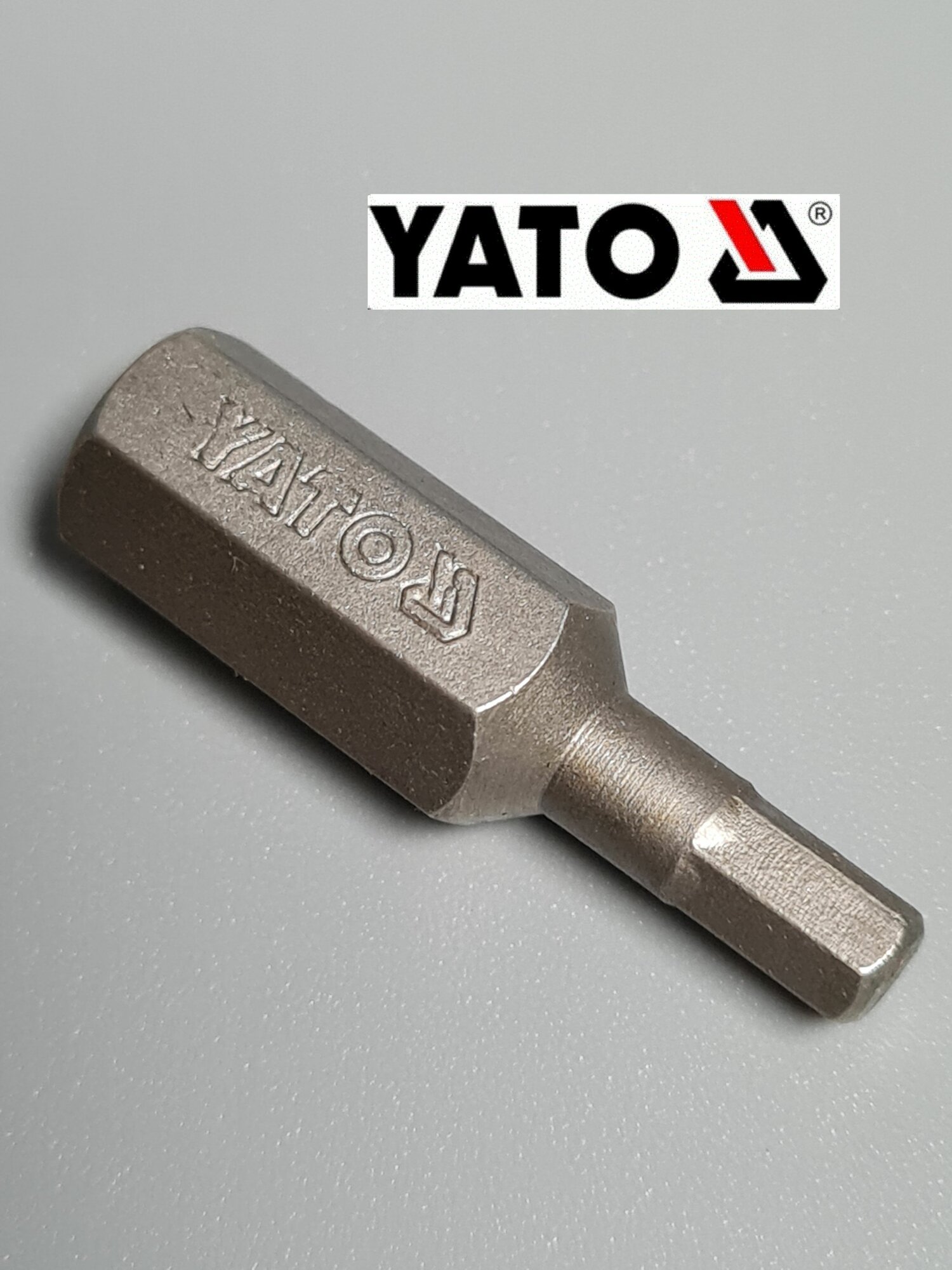 Бита ударная HEX 4 мм 8х30 мм AISI S2 Тайвань YATO 7919-12