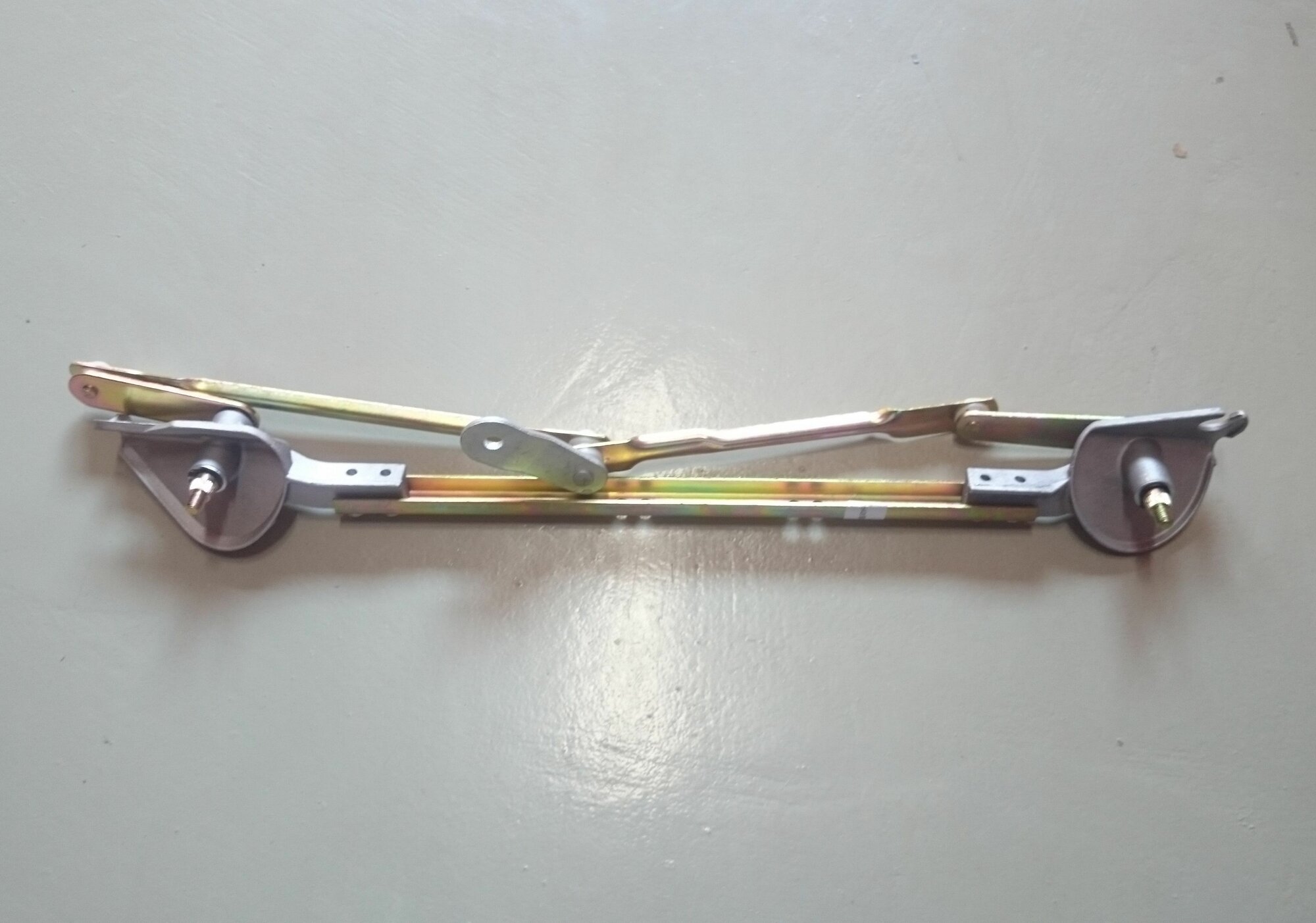 Трапеция стеклоочистителя MK, MK CROSS (1017015254)