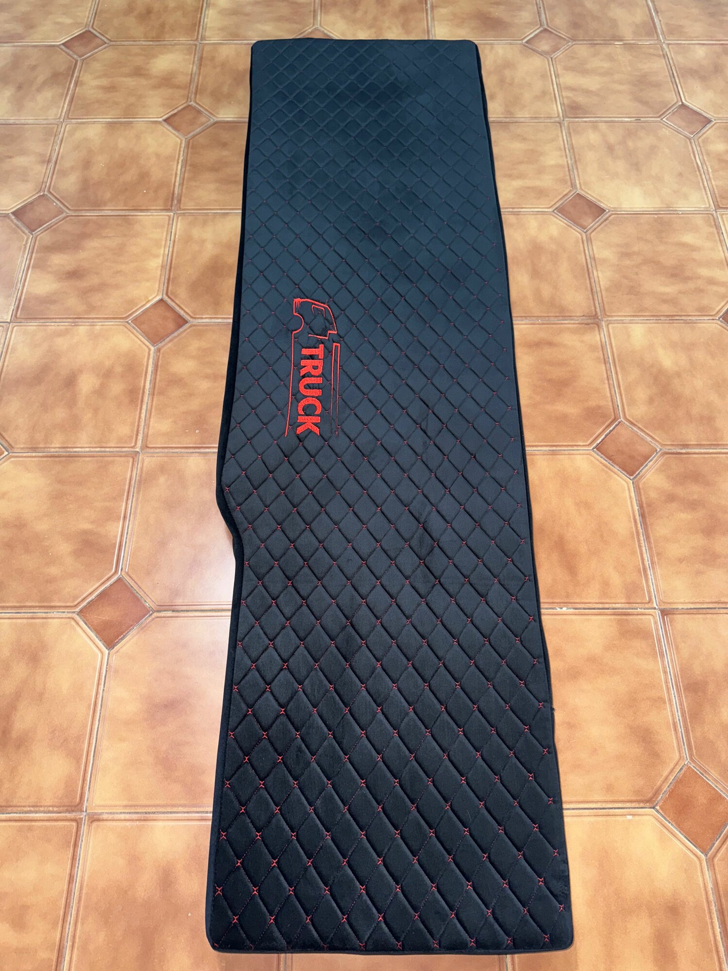 Чехол на сиденье автомобиля