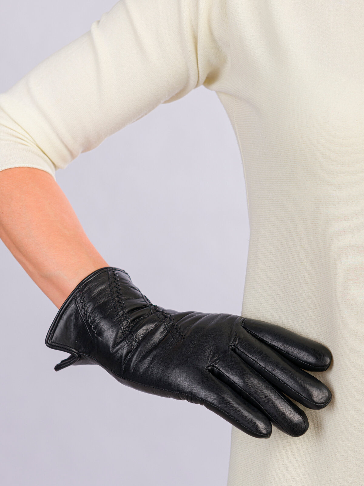 Перчатки для женщин