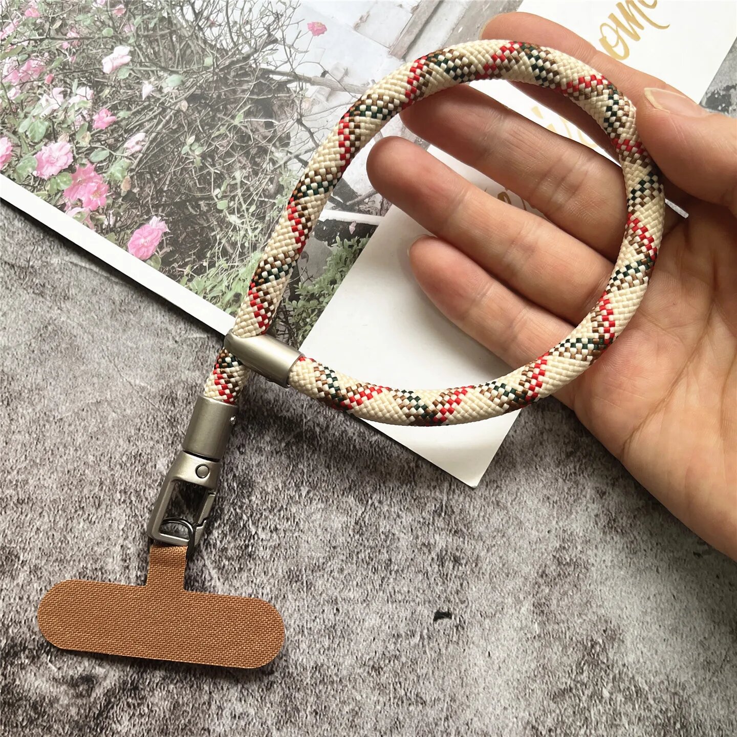 Ремешок на руку для мобильных аксессуаров с нашивкой, ремешок для телефона, простой ремешок на запястье для телефона, анти-потерянные браслеты на ремешке