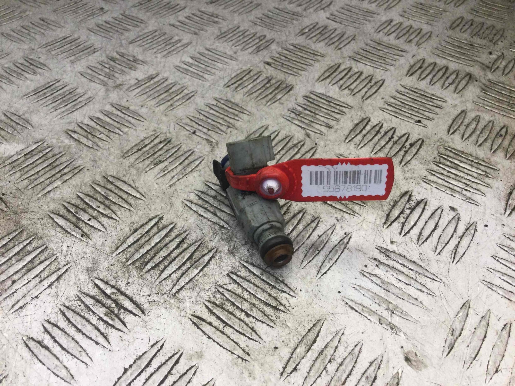 Б/У Форсунка Chrysler PTCruiser PT Cruiser (PT) 2000 - 2010 2001 г.