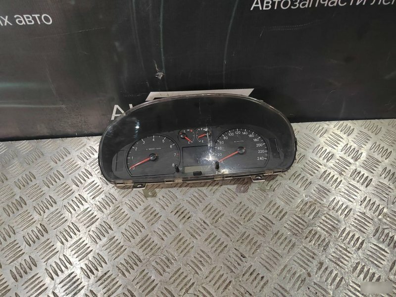 Панель приборов