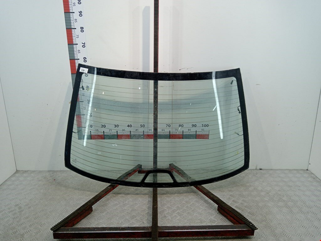 Стекло заднее BMW 5-Series (E39) 51318172414 арт. 2240367