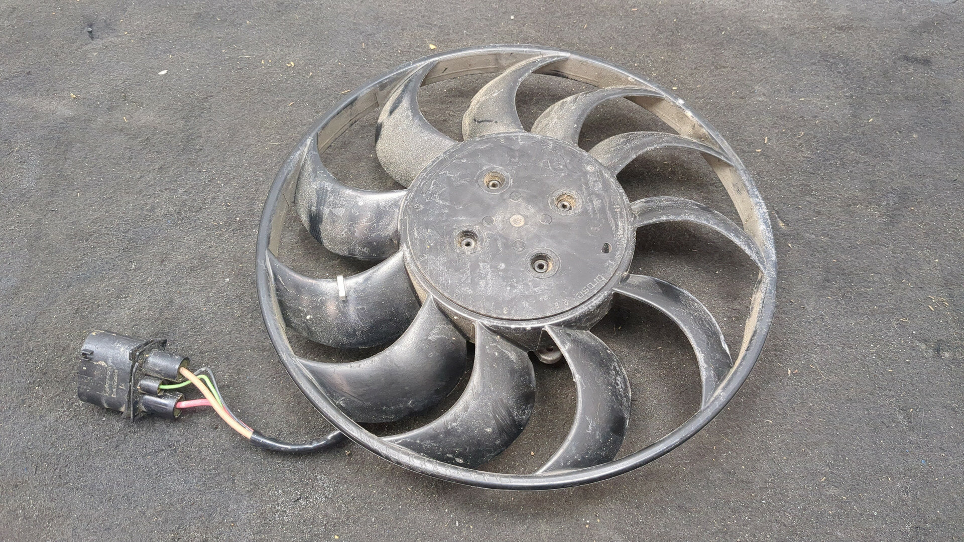 Вентилятор радиатора Volkswagen Tiguan Б/У