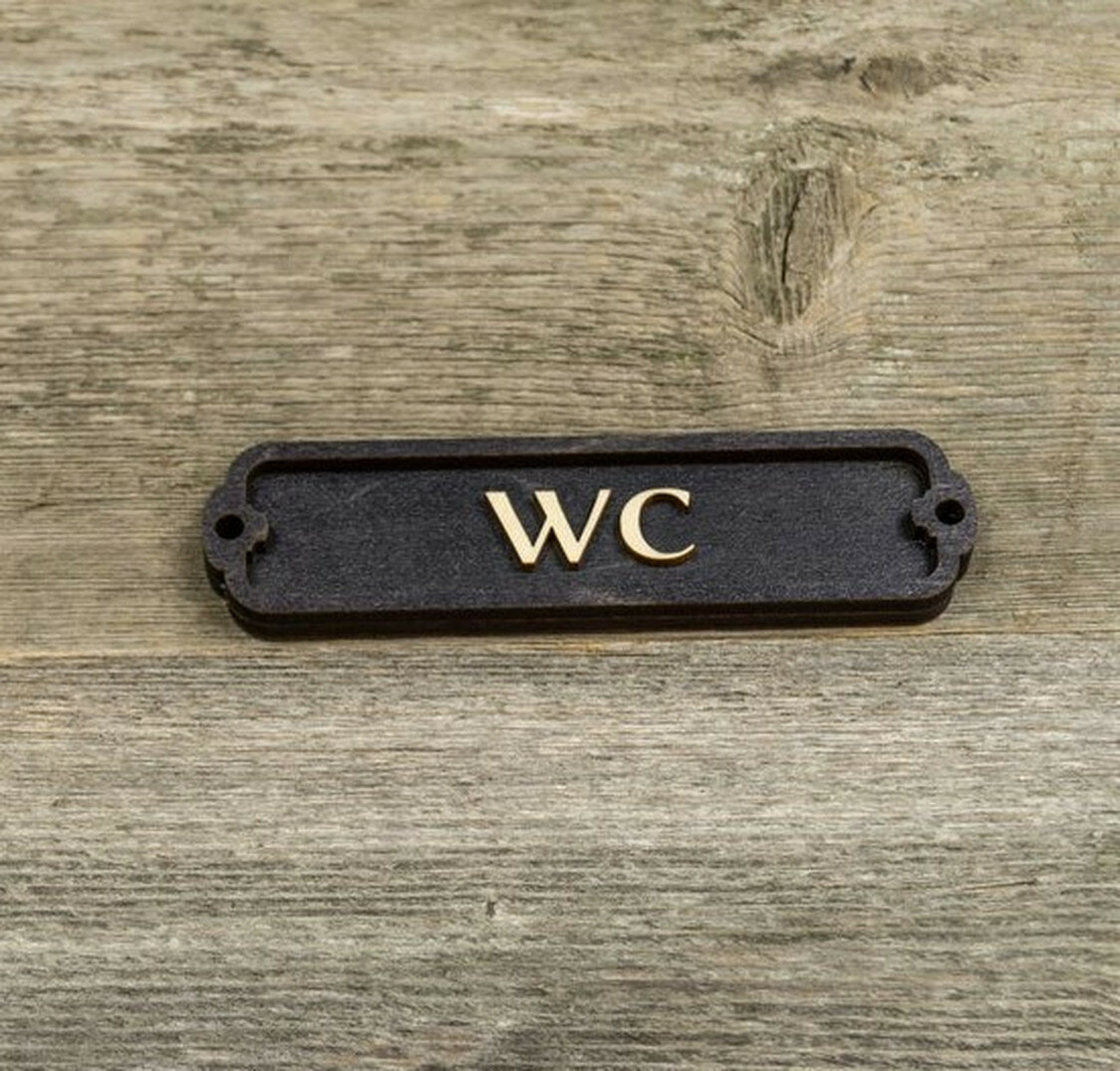 Вывеска винтажная, табличка знак туалета из дерева / Деревянный знак на дверь