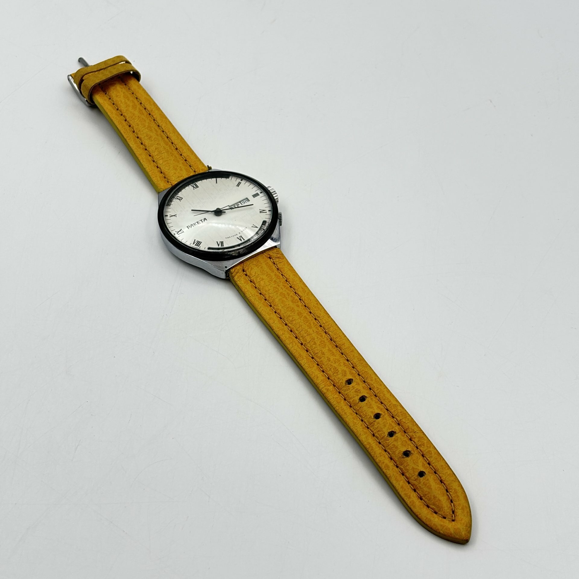 Наручные часы