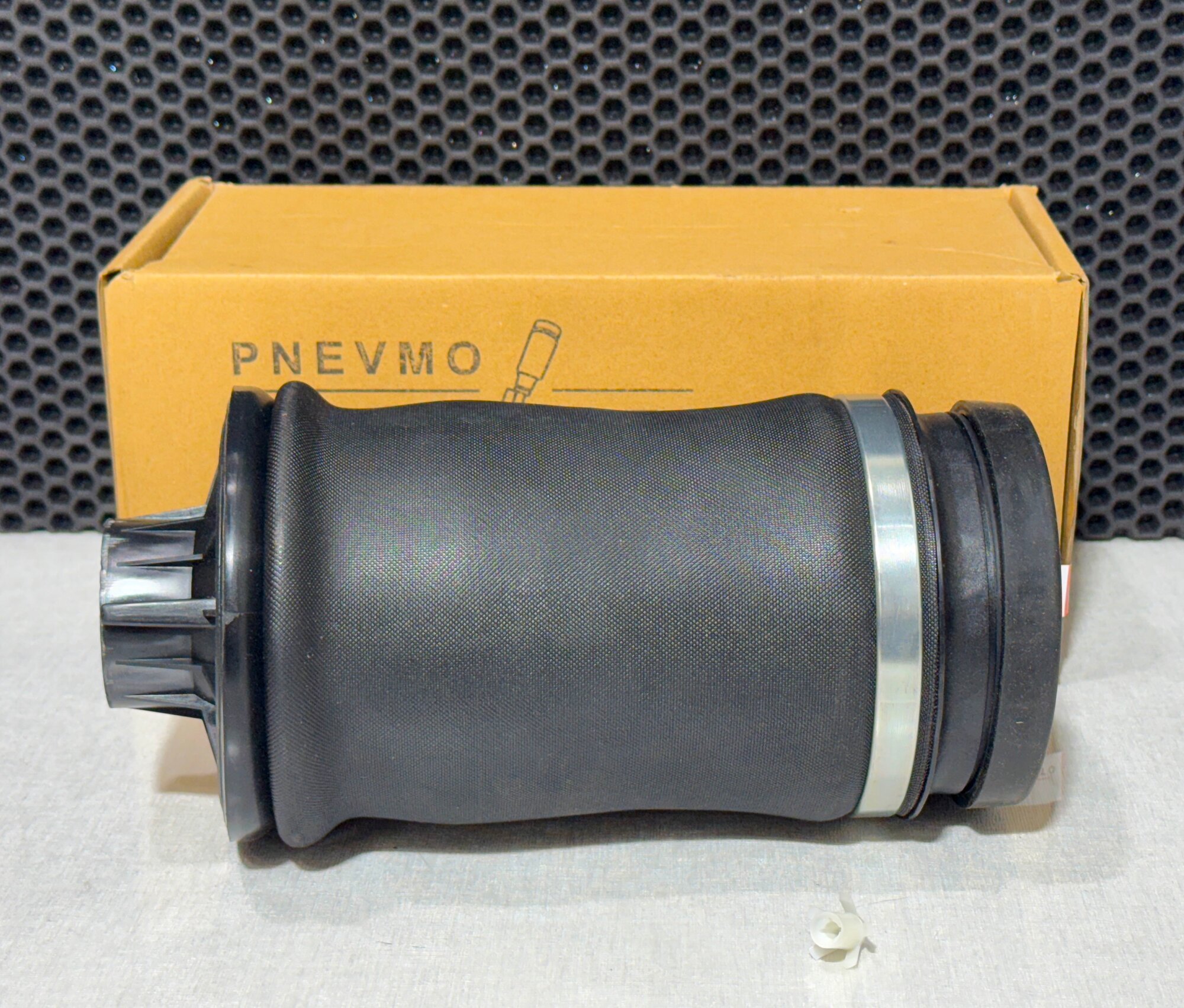 Пневмобаллон Mercedes-Benz GLE Coupe C292 задний левый/правый PNEVMO AUTO