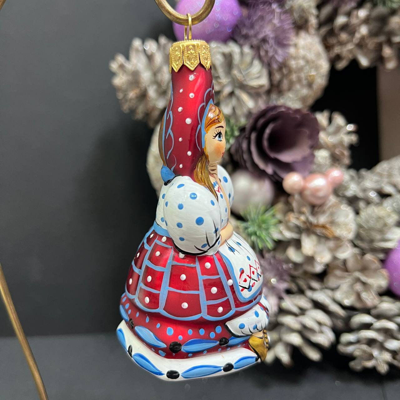 Елочная игрушка девочка на ПОДУШКАХ-03 с росписью
