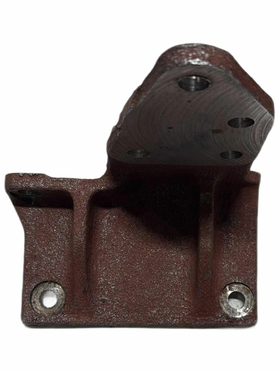 Кронштейн опоры двигателя правый задний уралаз (4320Я-1001050)