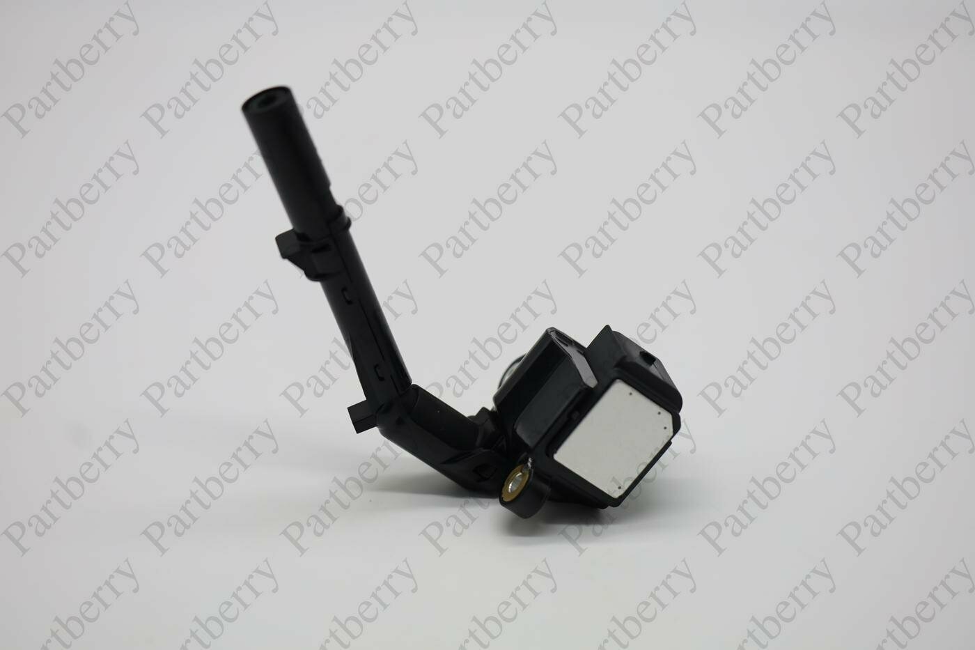 Катушка зажигания PARTBERRY PB1115497 для MERCEDES-BENZ A2749060600, MERCEDES-BENZ A2749061400, MERCEDES-BENZ A2749060700.