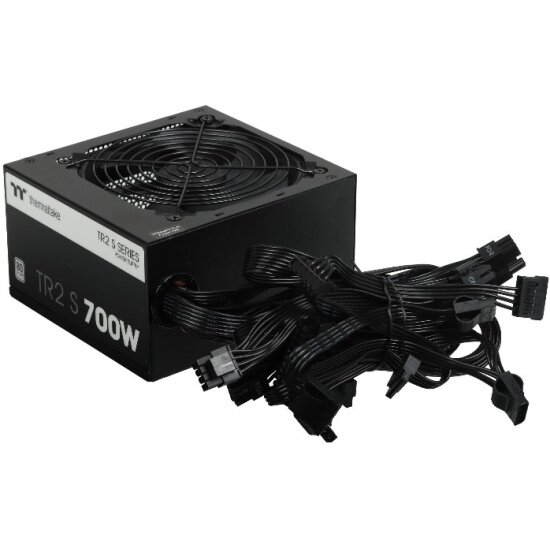 Блок питания Thermaltake TR2 S, 700W, 80+ Standart (PS-TRS-0700NPCWEU-2)