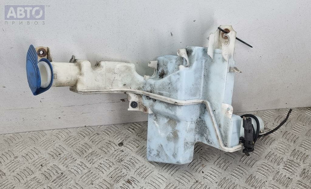 Бачок омывателя Volkswagen Passat B6