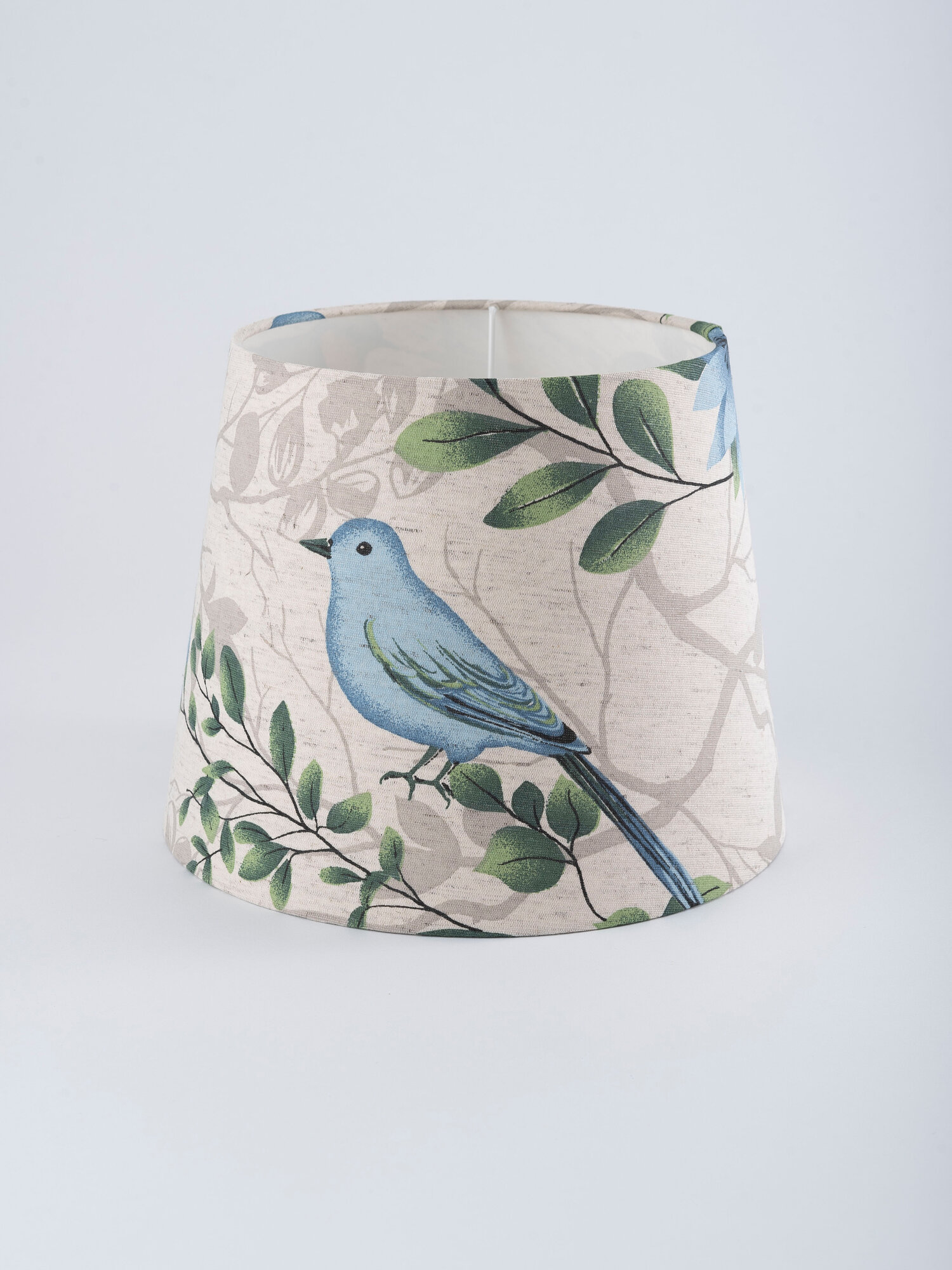 Абажур для настольной лампы и торшера "Голубая сойка", конусный 250