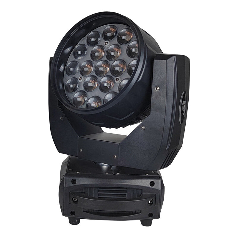 19-диодный зуммирующий прожектор заливного света CZD — полный охват и плавное движение