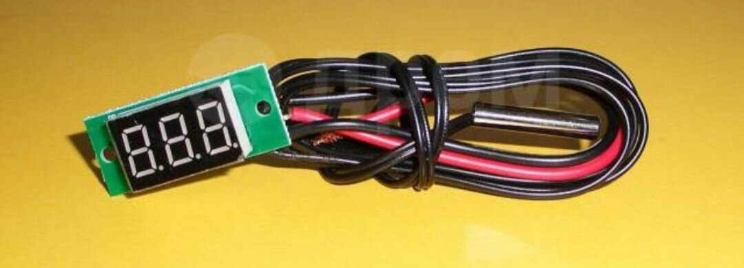 Электронный температурный датчик для снегохода