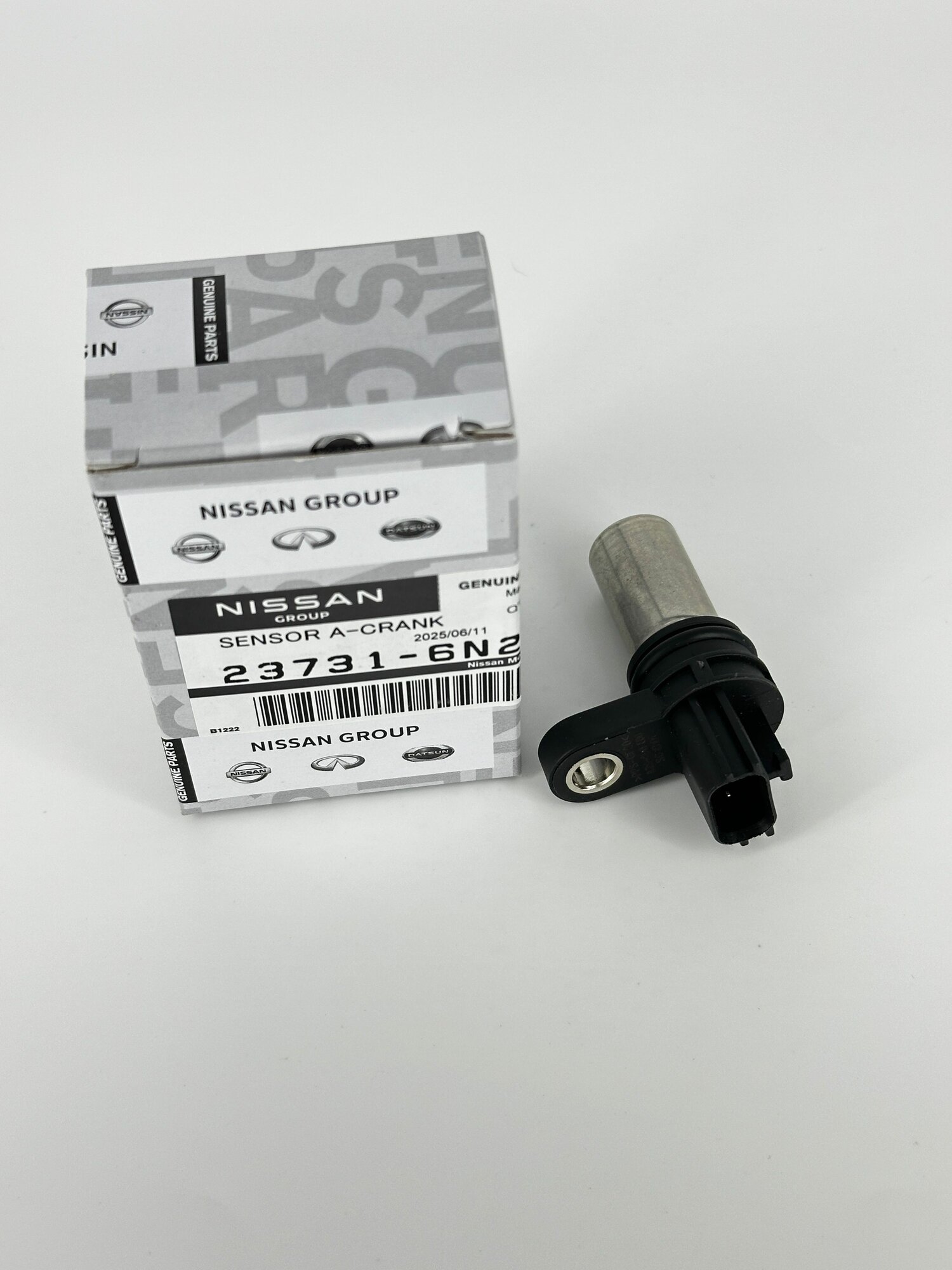 Датчик положения коленвала 237316N21A