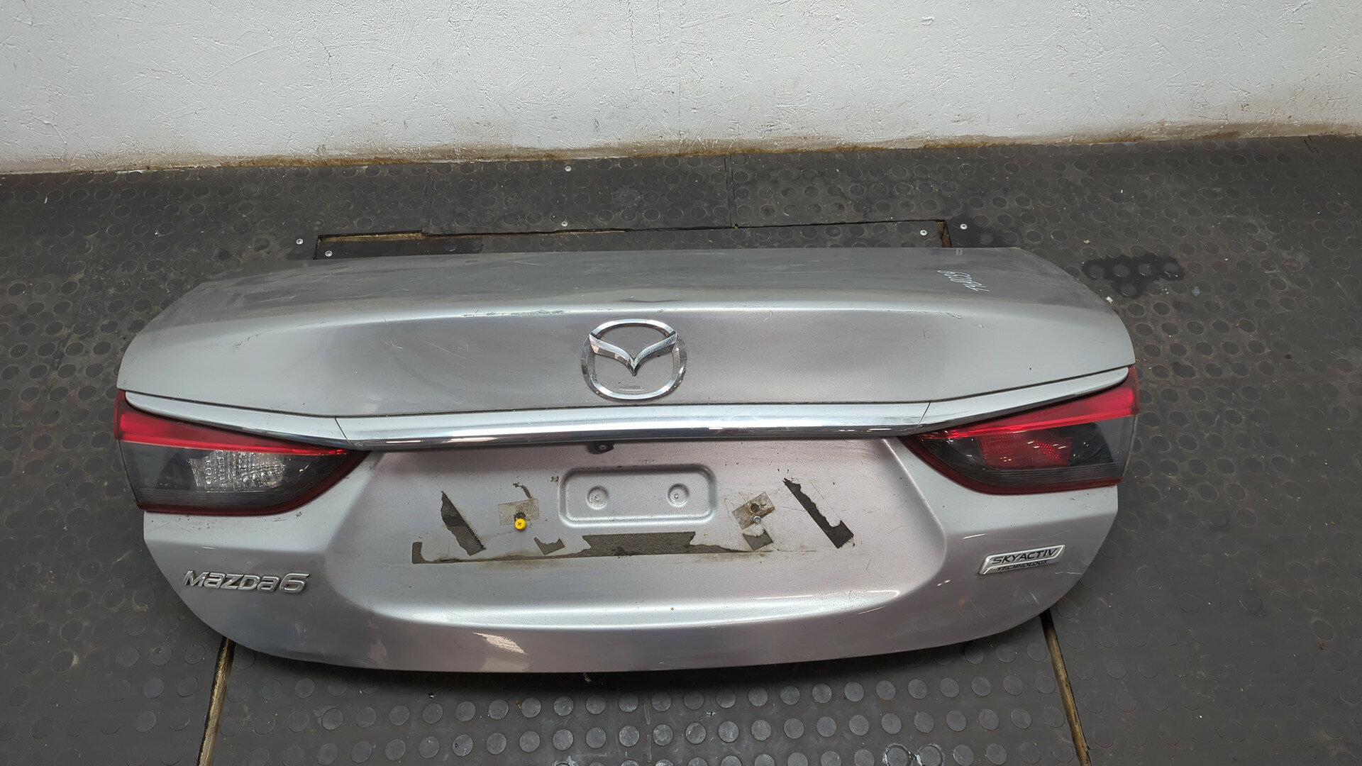 Крышка (дверь) багажника Mazda 6 (GJ) Б/У