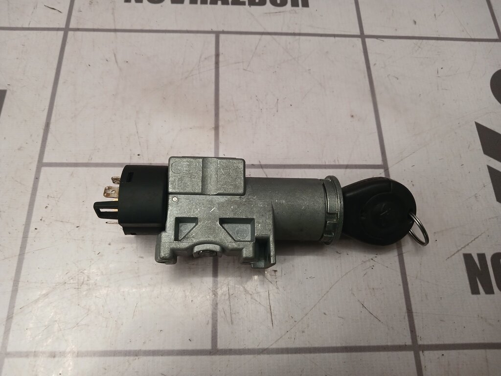 Замок зажигания Chery QQ6 S21 07-10