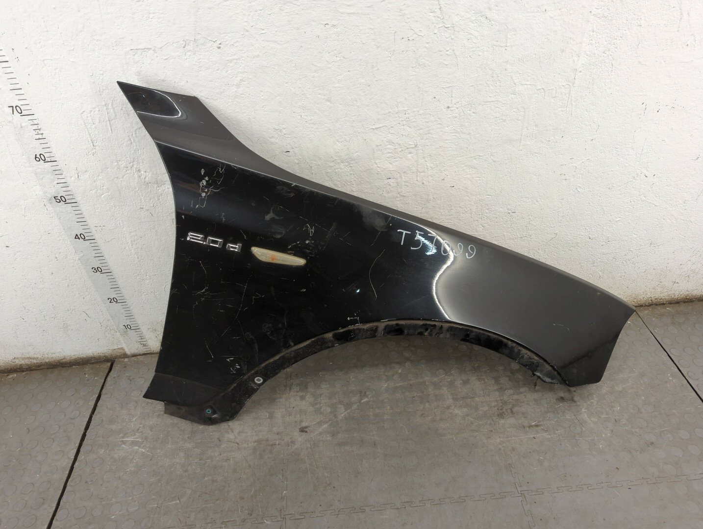 Крыло правое переднее BMW X3 E83 Б/У