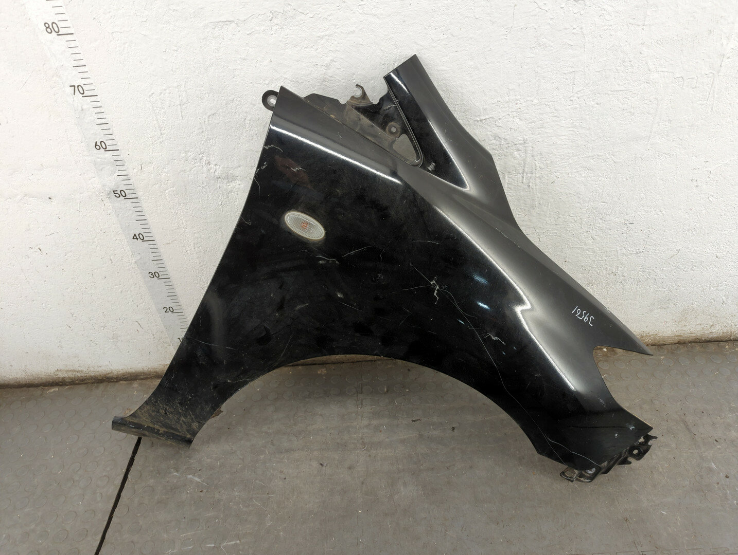 Крыло правое переднее Mazda 5 (CR) Б/У