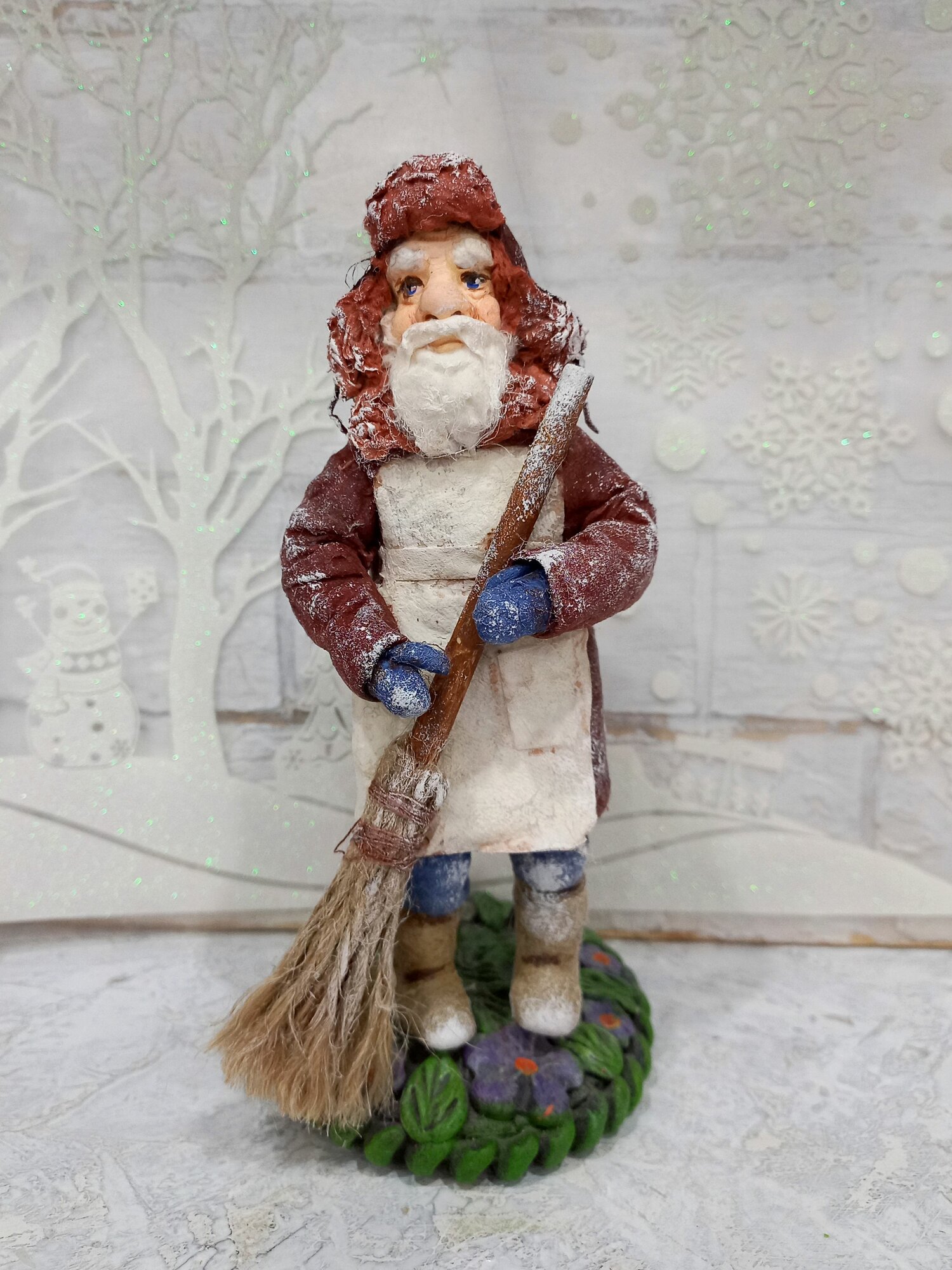 Ватная ёлочная игрушка "Трифон "