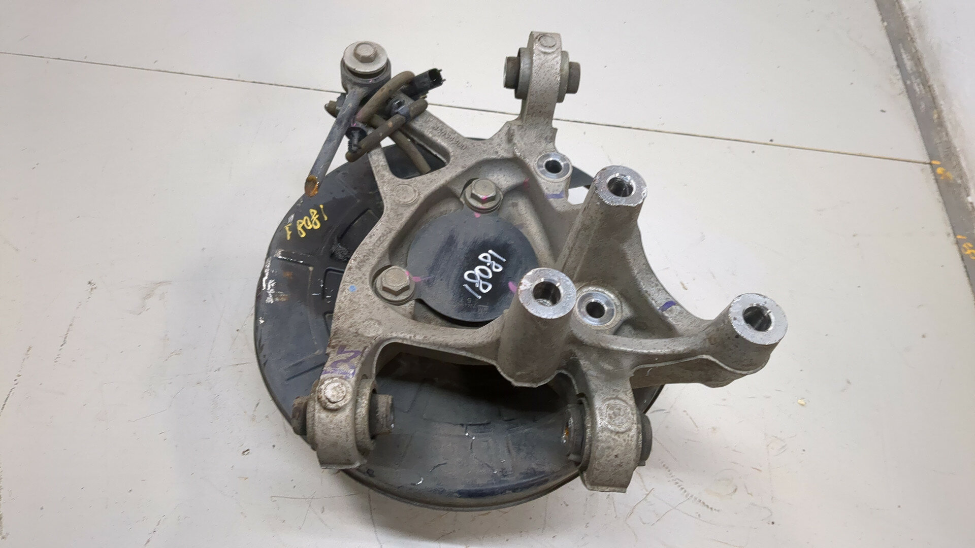 Ступица (кулак, цапфа) левая задняя GMC Terrain Б/У