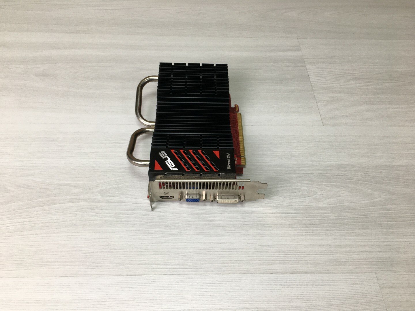 Видеокарта 1Gb Radeon 6670, PCI-E, ASUS EAH6670 DC SL/DI/1GD3