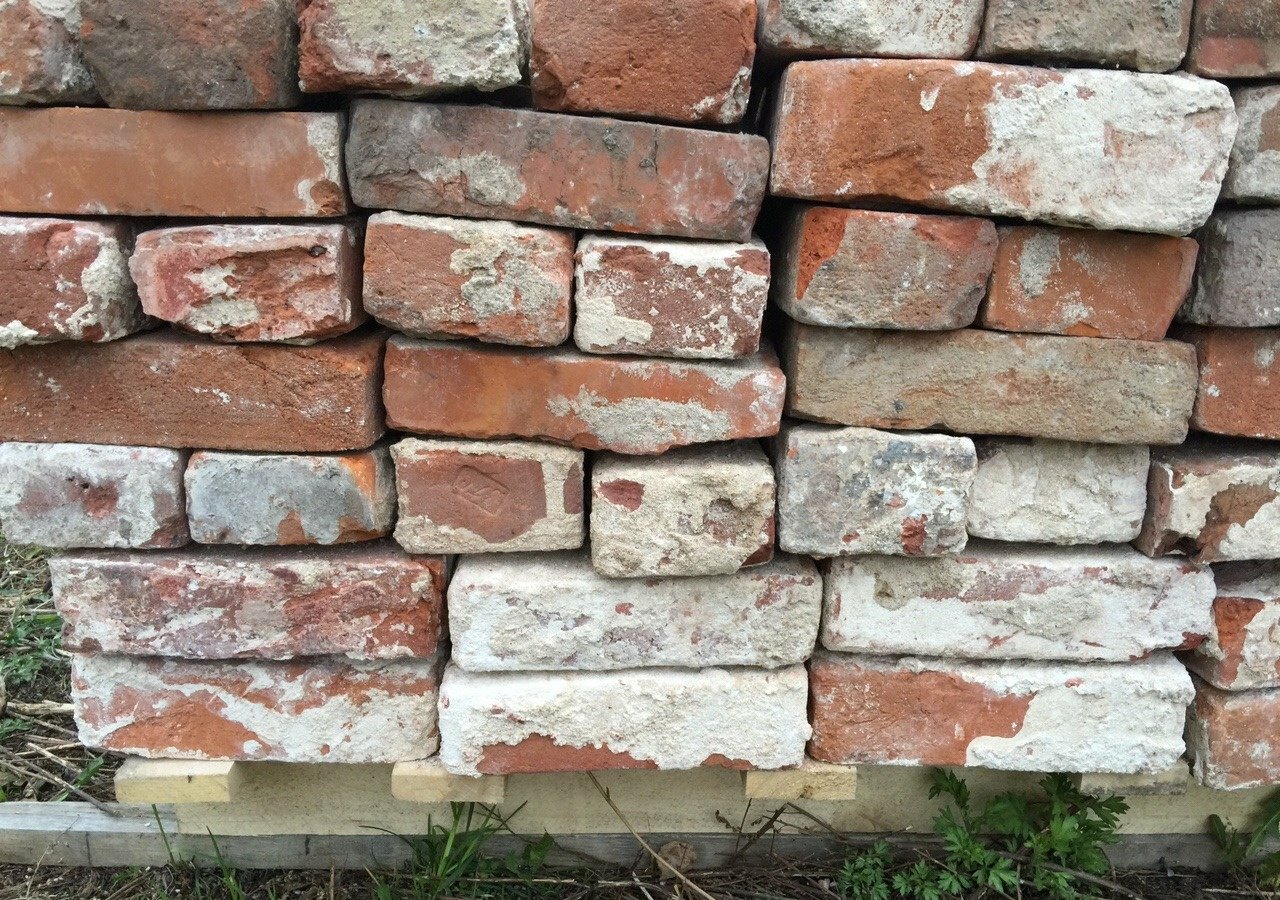 Декоративный антикварный старый кирпич 19 века